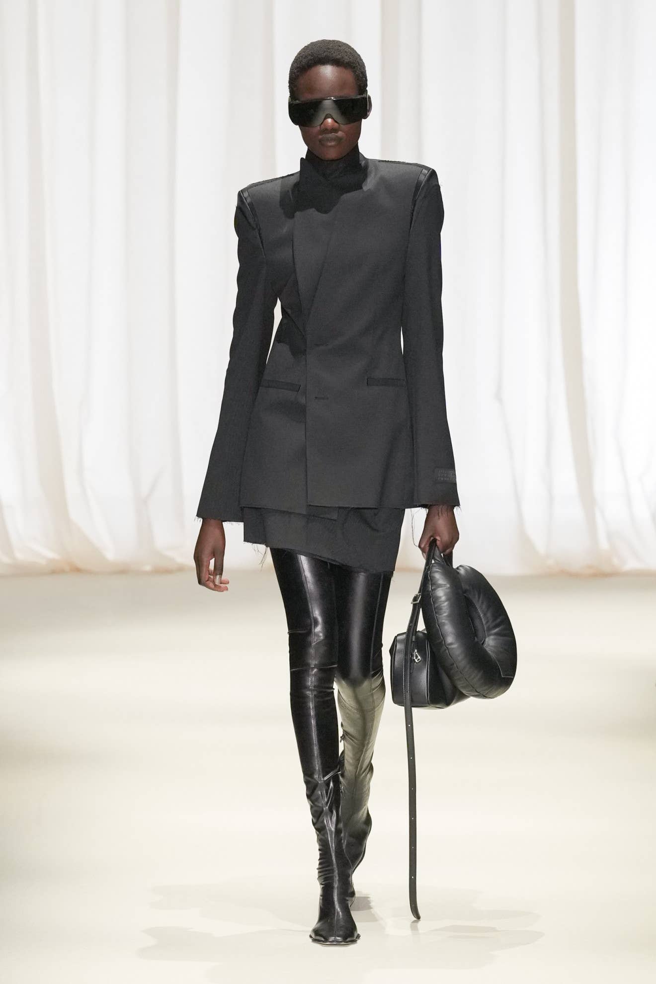 MM6 Maison Margiela Finds a New Edge for Fall 2024 - Fashionista