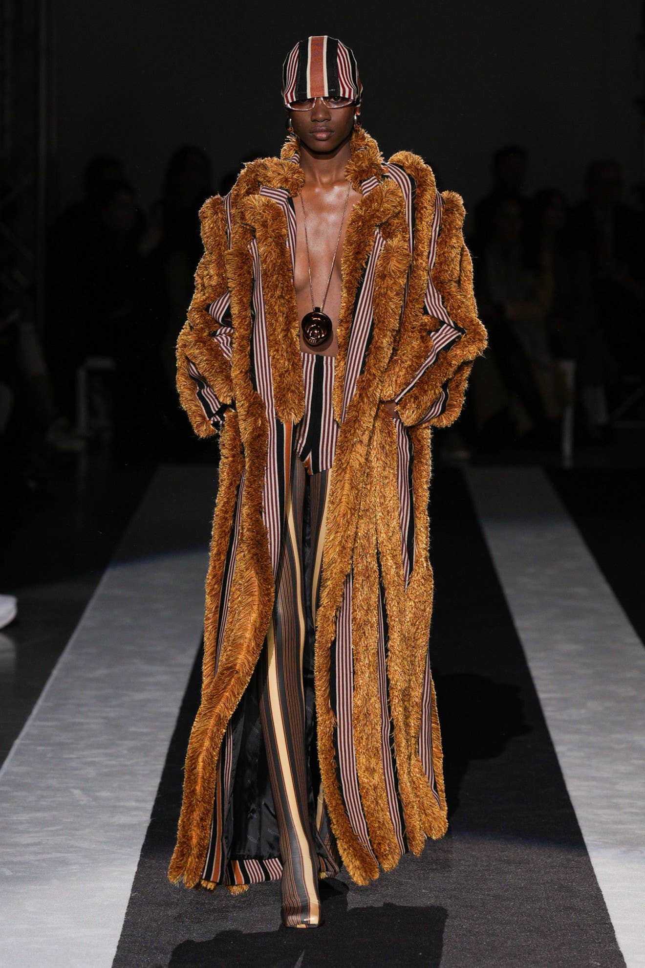 Missoni Mixes Its Signature Stripes With Oversized Knits for Fall 2024 ...