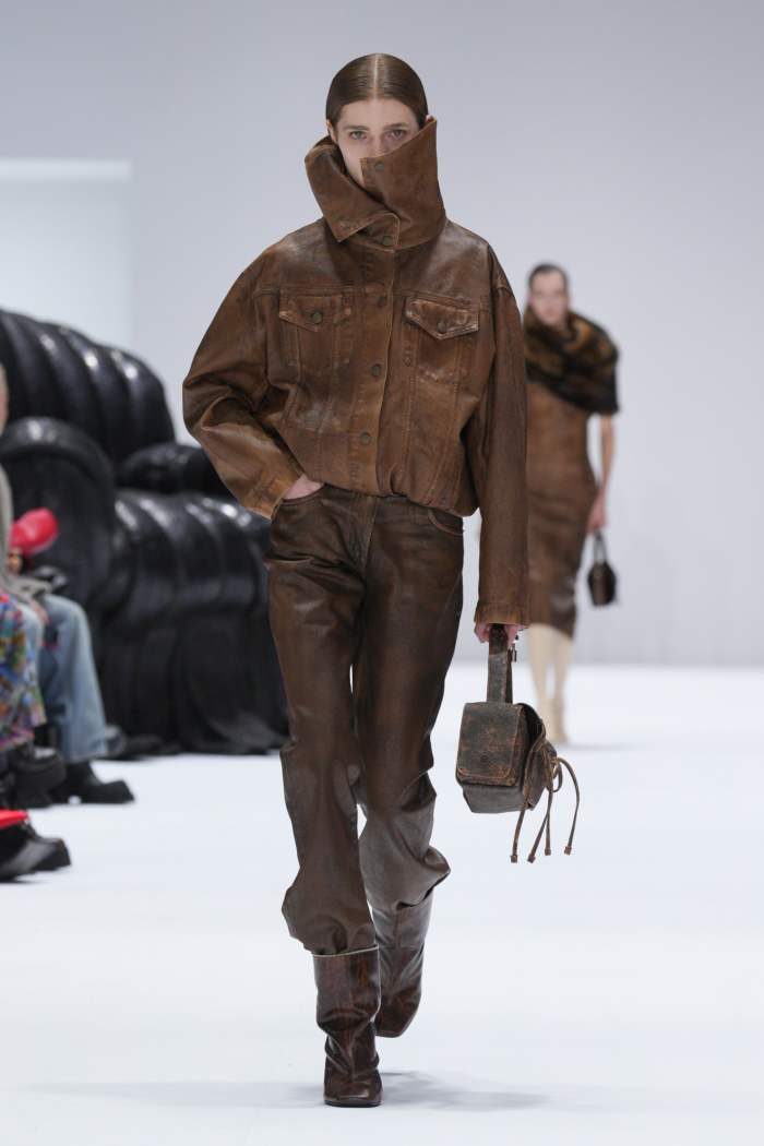 Acne Studios Plays With Sculptural Leather and Denim for Fall 2024 ...