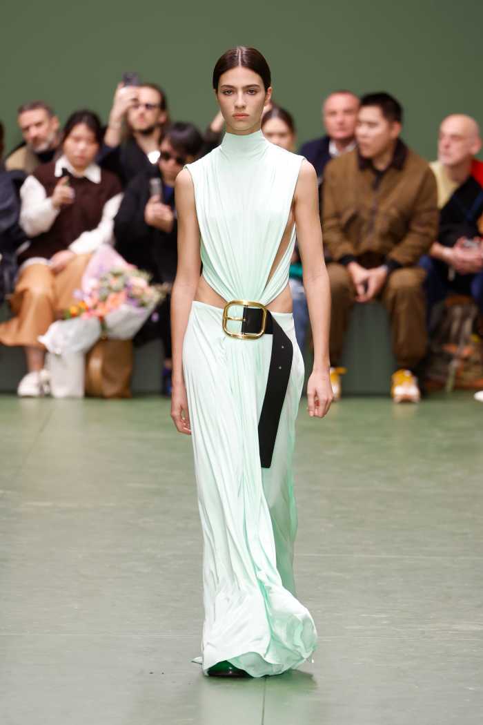 You'll Want to Zoom in on Every Look From Loewe Fall 2024 - Fashionista