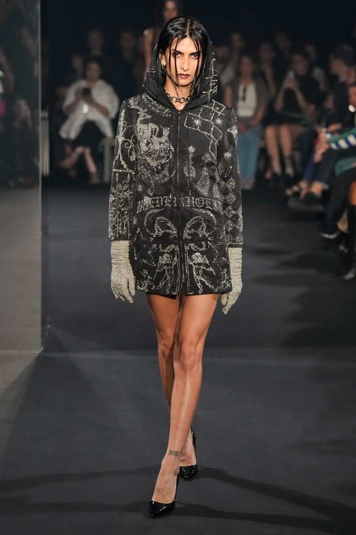 Wiederhoeft's Spring 2025 Collection Shows That Corsets Are for ...