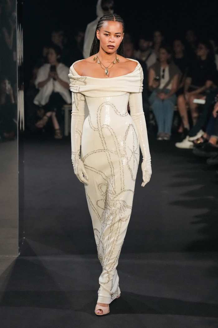Wiederhoeft's Spring 2025 Collection Shows That Corsets Are for ...