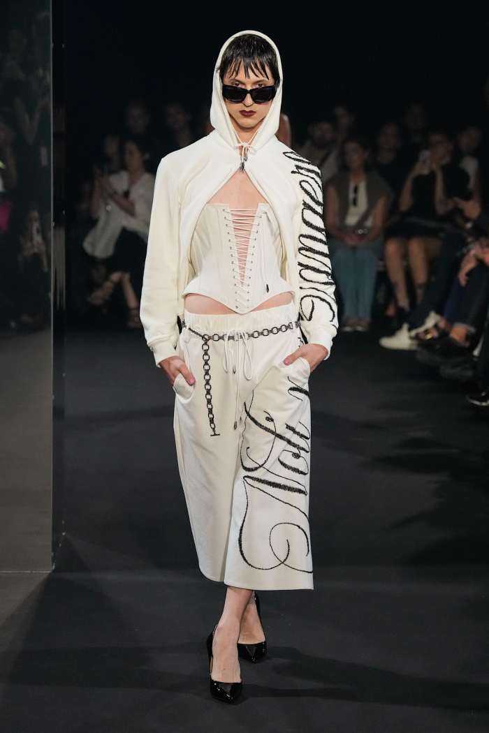 Wiederhoeft's Spring 2025 Collection Shows That Corsets Are for ...