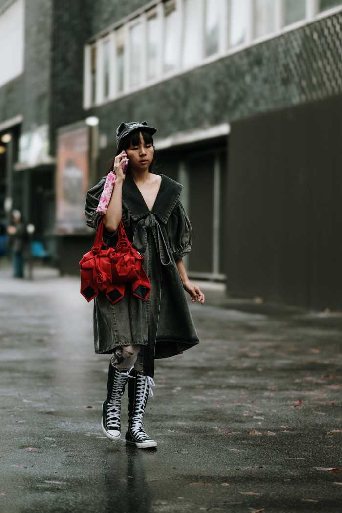 Paris Fashion Week Street Style Was All About Punchy Pops of Red ...