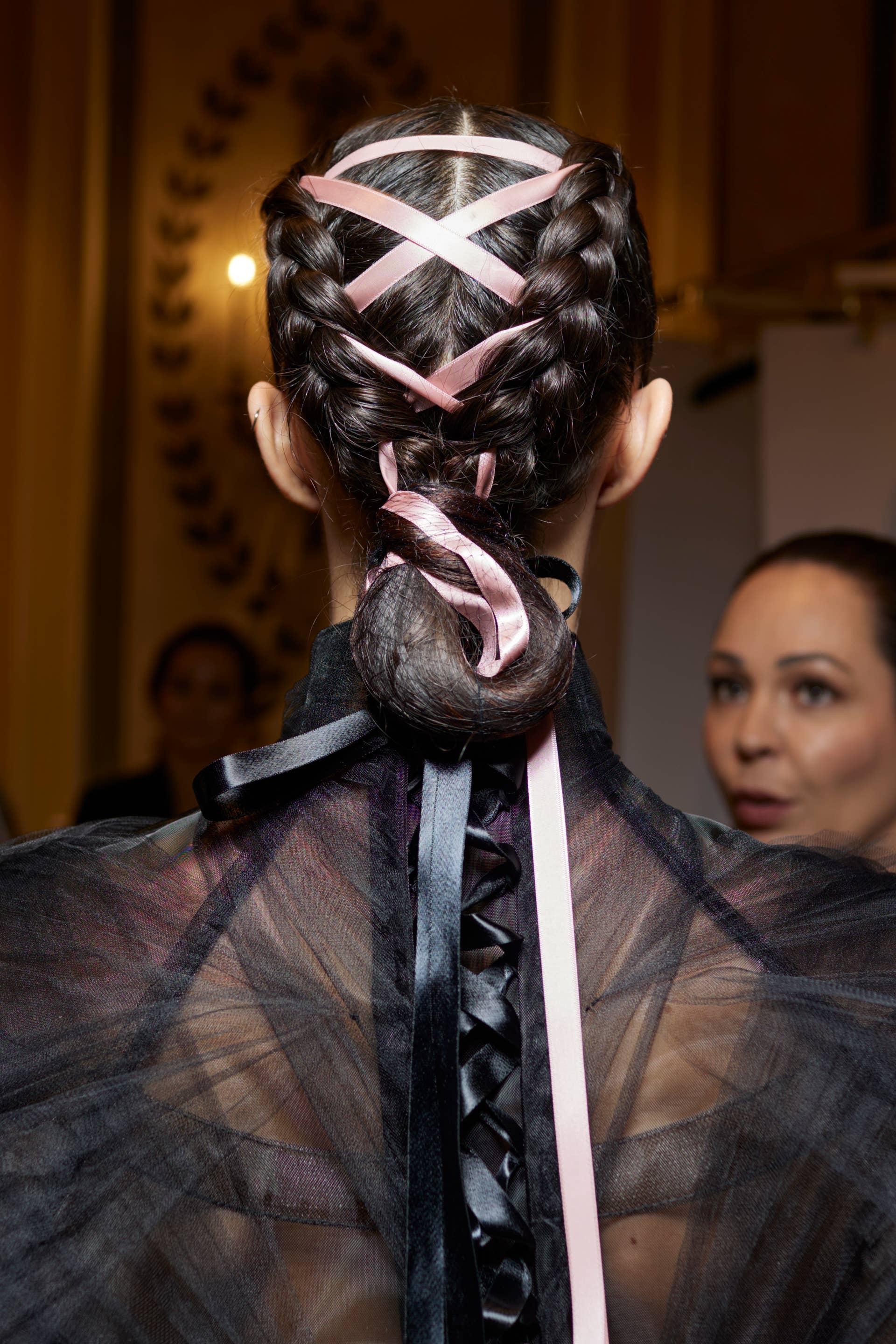 According to the Spring 2024 Runways, There's No Wrong Way to Wear a ...