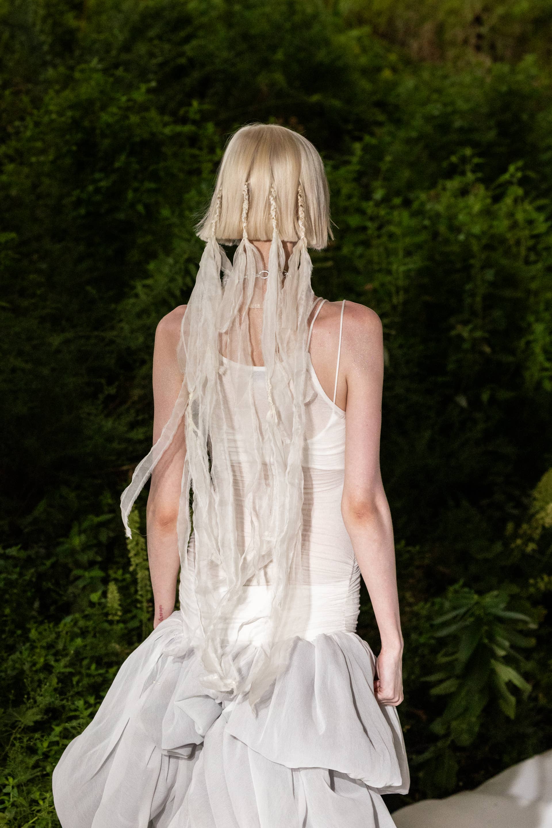 According to the Spring 2024 Runways, There's No Wrong Way to Wear a ...