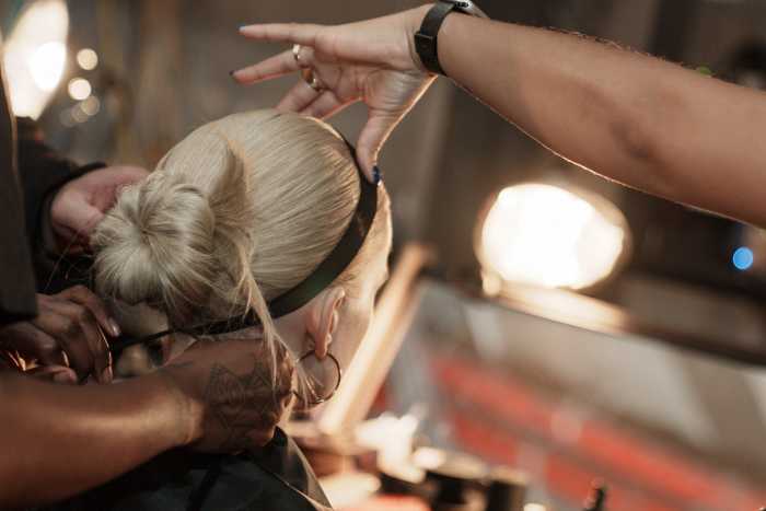 The Spring Runways Are Full of '90s- and 2000s-Inspired Hairstyles ...