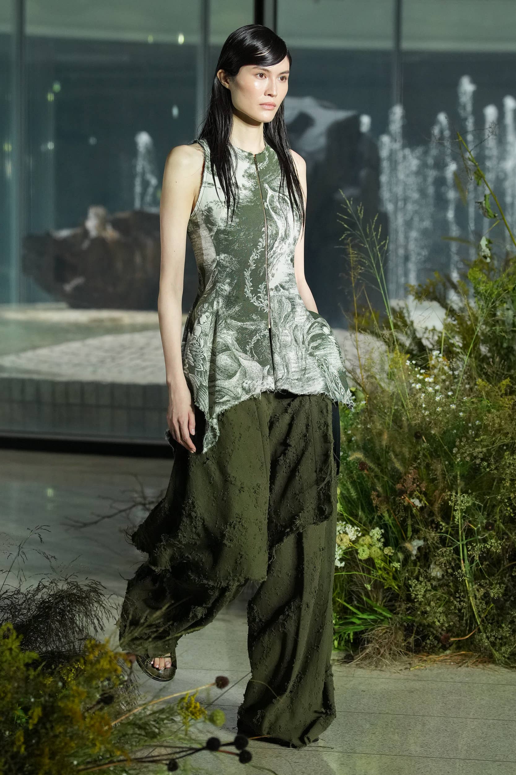 Jason Wu's Spring 2024 Clothes Look Moth-Bitten — It's Craftsmanship ...
