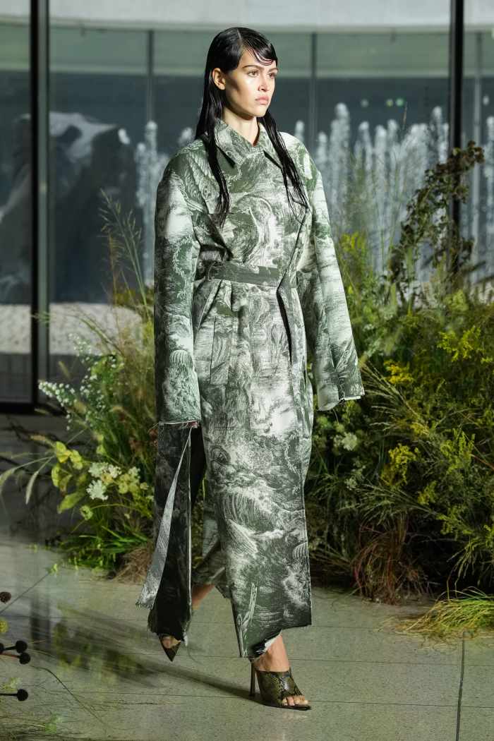 Jason Wu's Spring 2024 Clothes Look Moth-Bitten — It's Craftsmanship ...