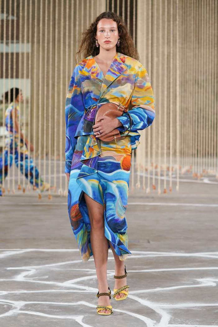 Ulla Johnson Adds an Artistic Twist to Her Bohemian Princess Aesthetic ...