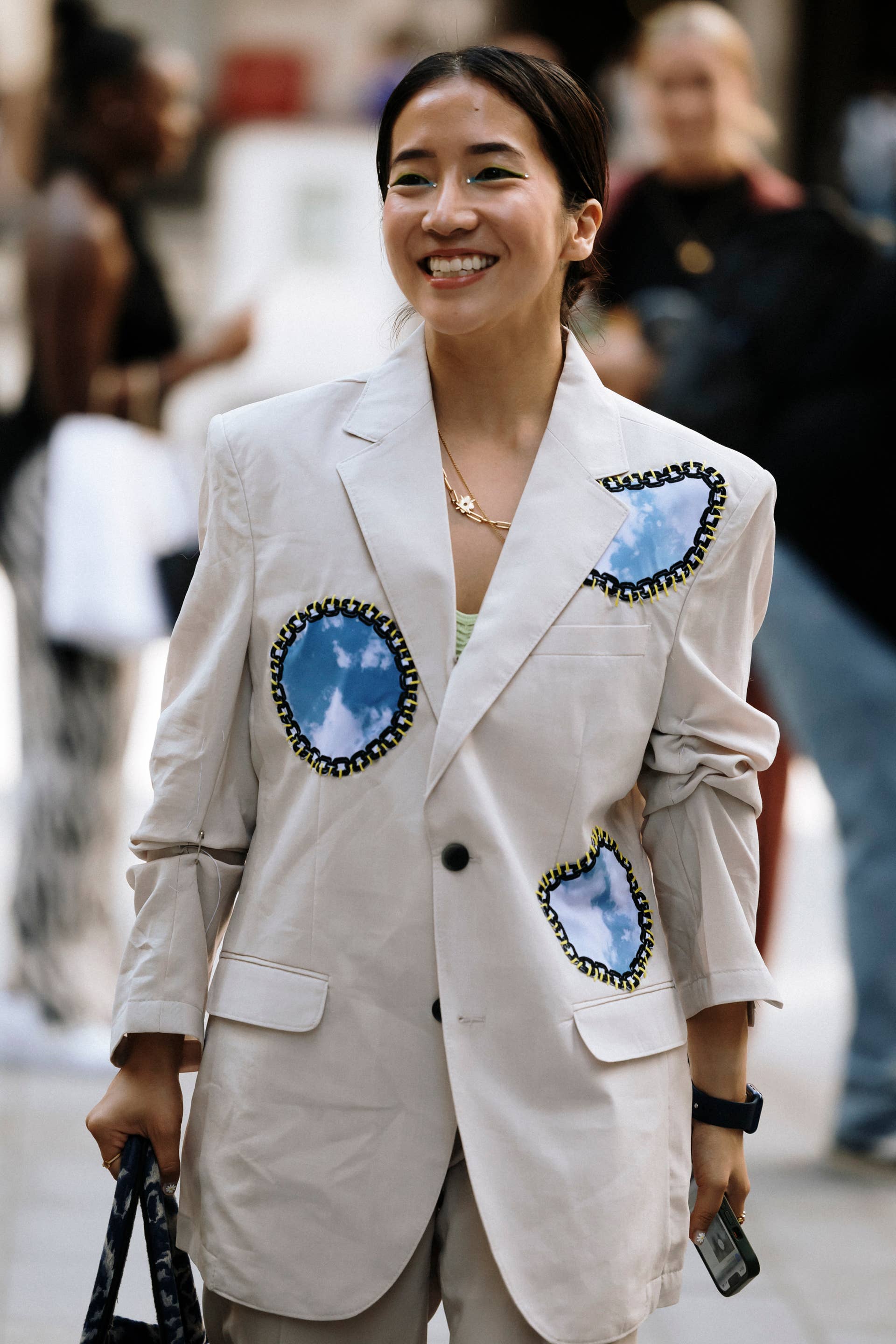 The 29 Best Street Style Beauty Looks From London Fashion Week Spring ...