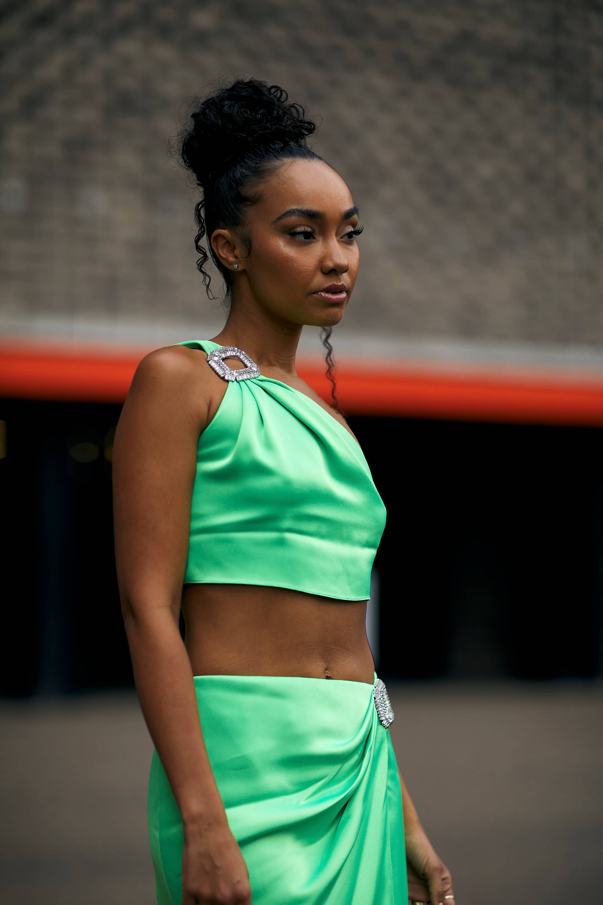 The 29 Best Street Style Beauty Looks From London Fashion Week Spring ...
