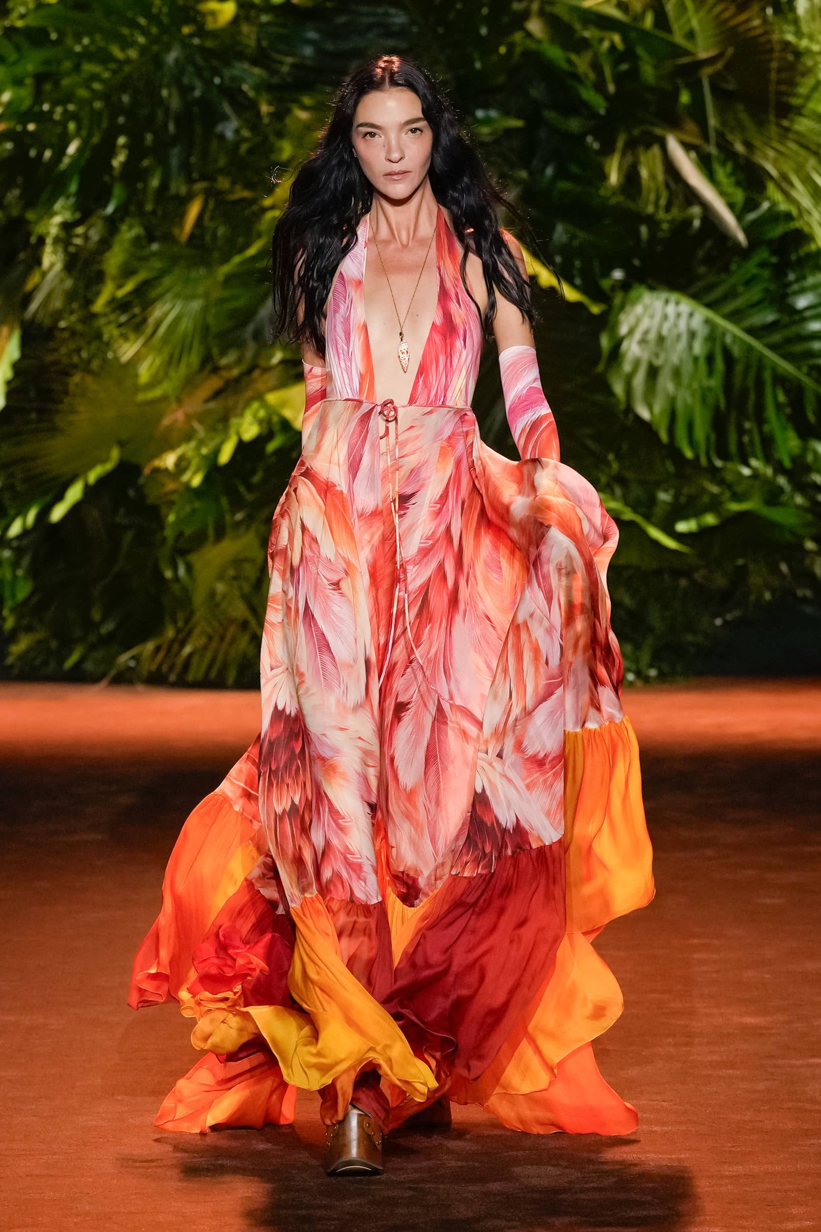 Roberto Cavalli's Spring 2024 Collection Evokes a '70s Disco Jungle ...