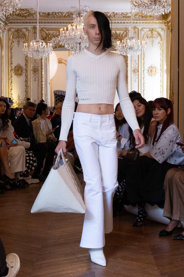 Marni's First Show in Paris Involved Actually-Groundbreaking Florals ...