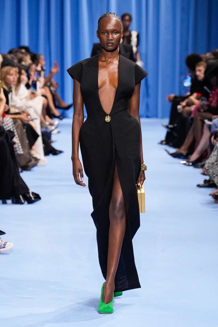 Balmain Spring 2024 Was All Roses (Despite That One Thorn) - Fashionista