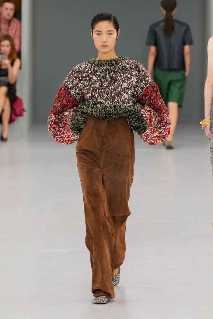 Jonathan Anderson Presents a Loewe Collection for the Everyday ...