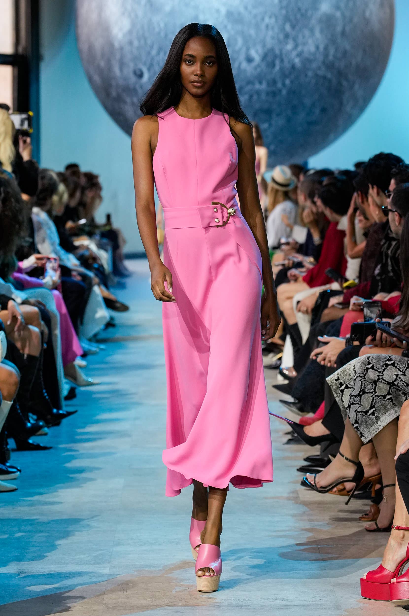 Elie Saab's Downtown-Princess Aesthetic Takes a Wearable Spin for ...