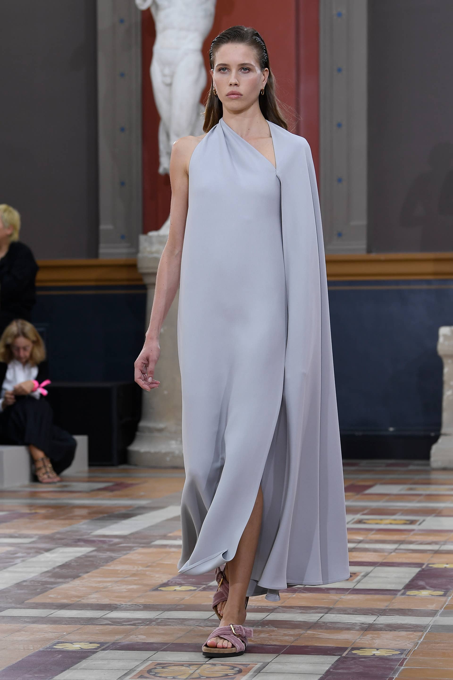 Pierpaolo Piccioli Takes an Artful Approach to Cutouts for Valentino ...