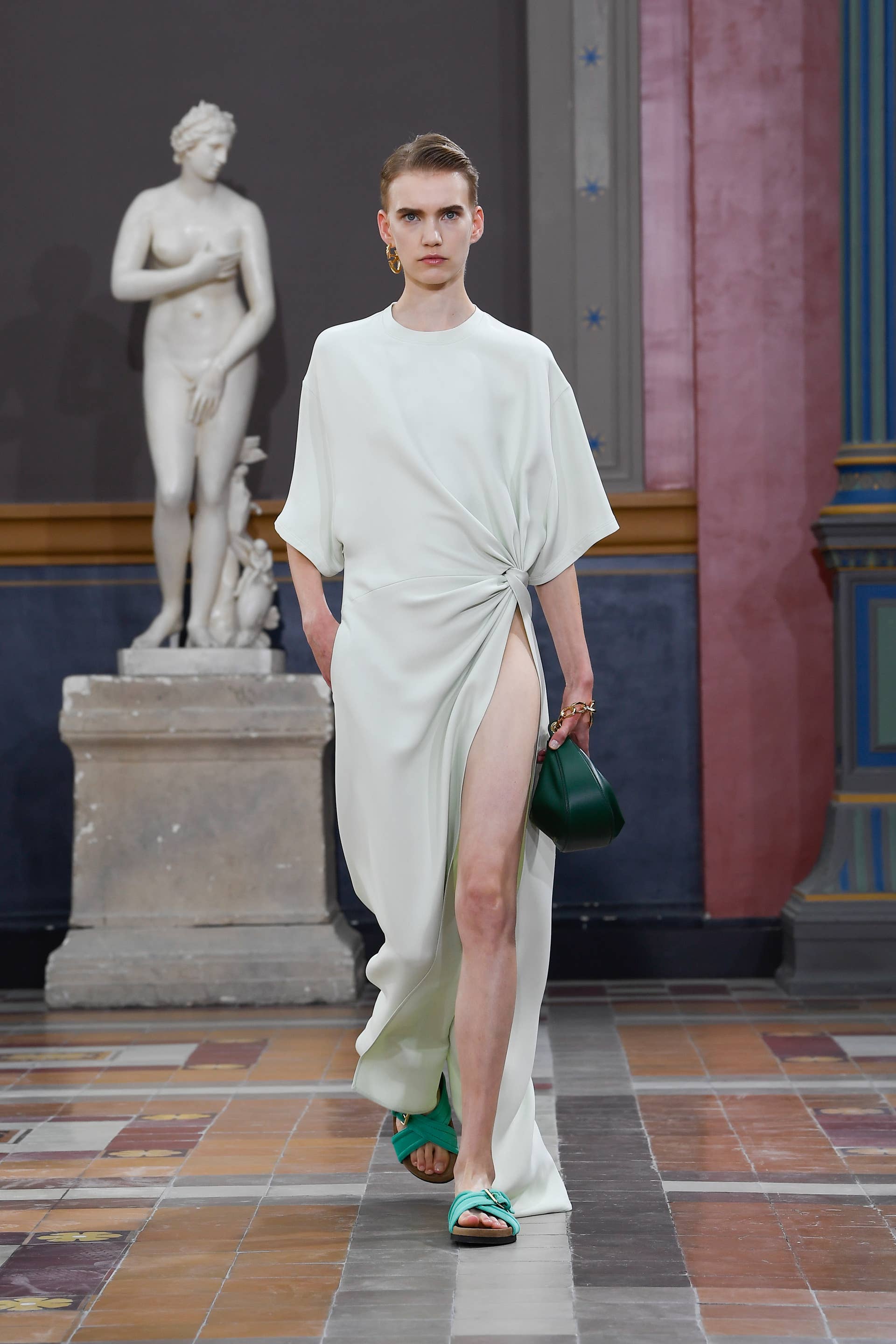 Pierpaolo Piccioli Takes an Artful Approach to Cutouts for Valentino ...