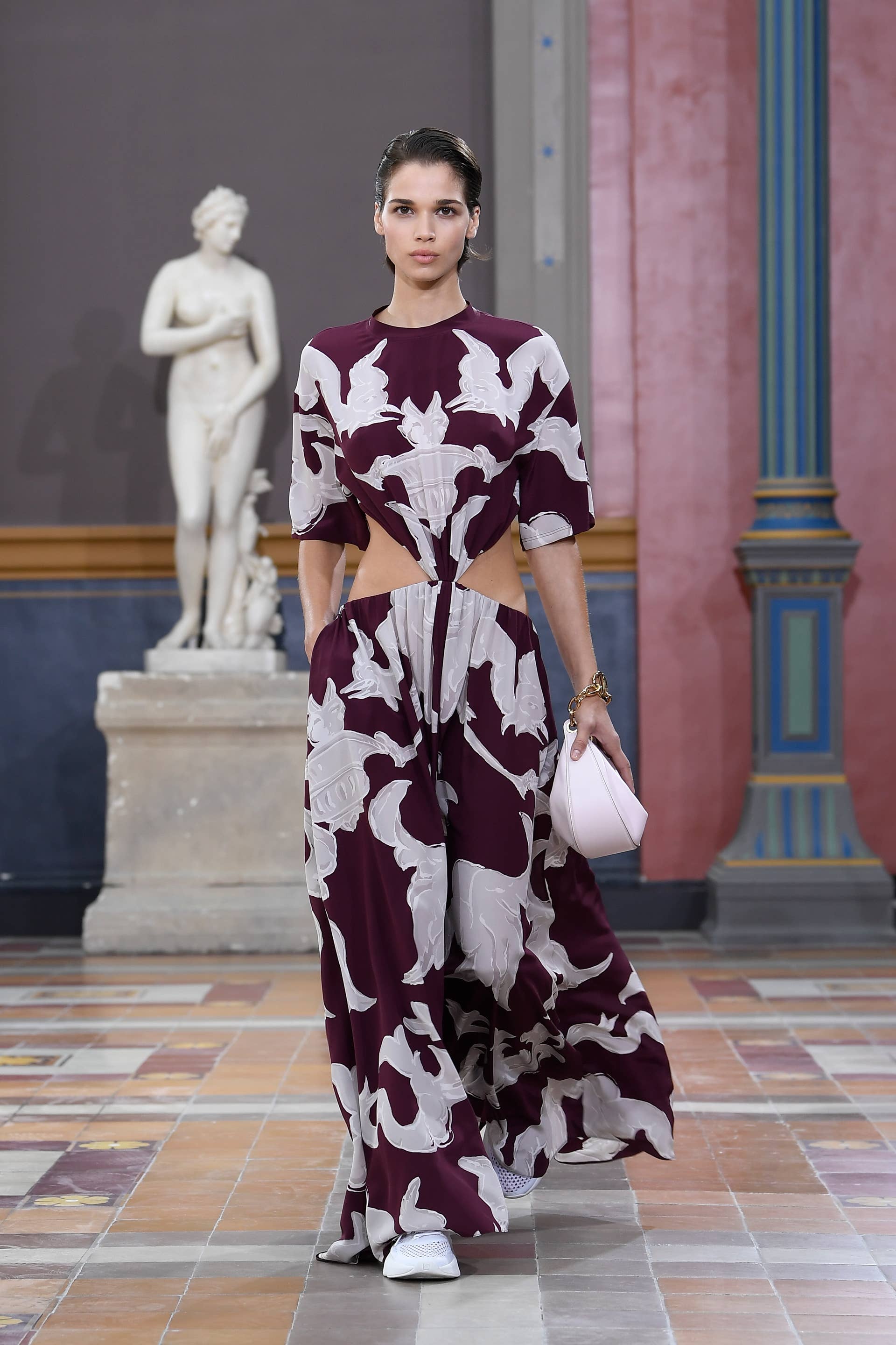 Pierpaolo Piccioli Takes an Artful Approach to Cutouts for Valentino ...