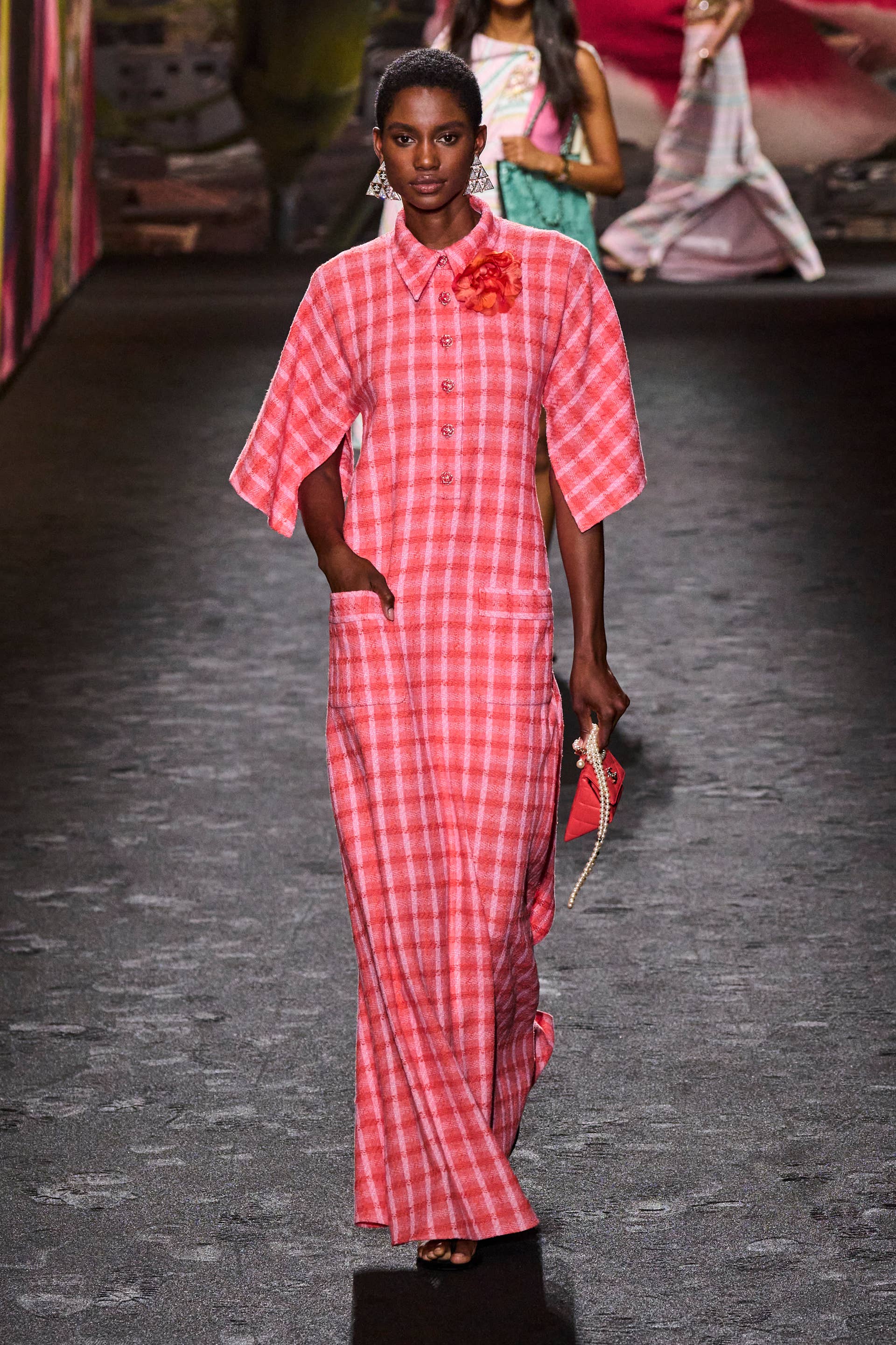 Chanel Spring 2024 Celebrates the Freedom of Dressing How You Want ...