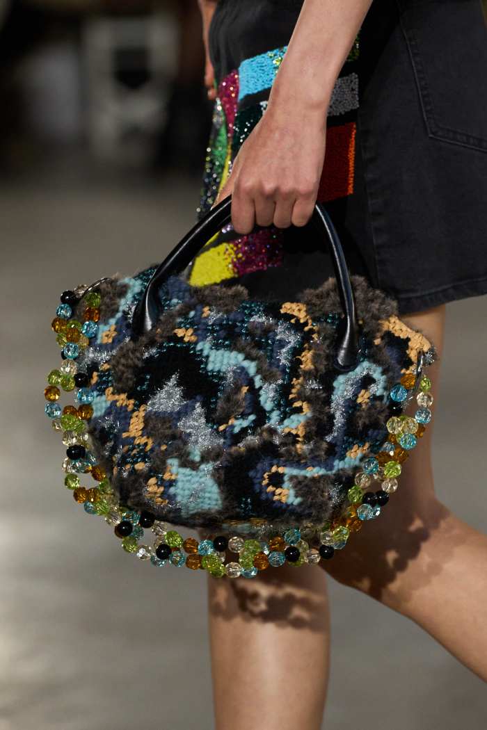 The 58 Best Bags From Paris Fashion Week's Spring 2024 Runways ...