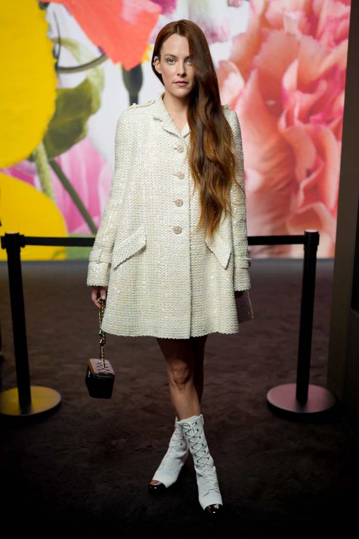 Jennie, Brie Larson and Other Stars Wore Their Best Tweed to the Chanel ...