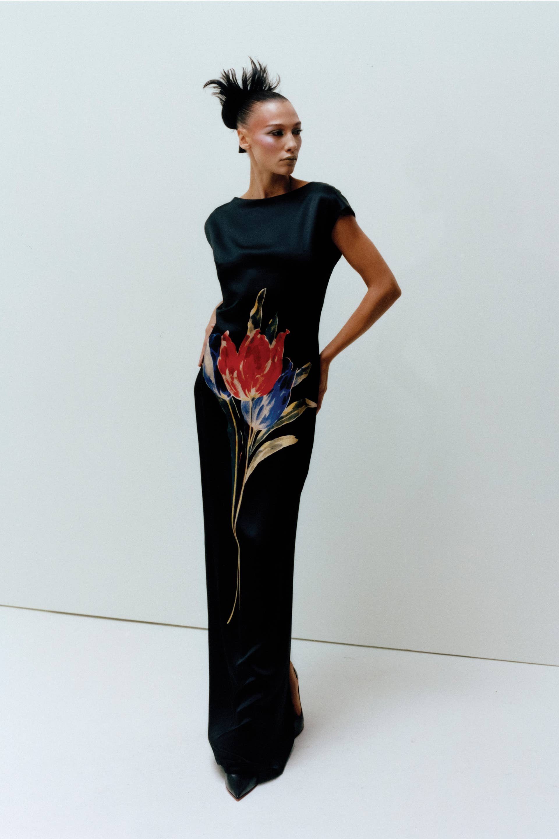 Christopher John Rogers Pares Back His Usual Design Staples for a ...