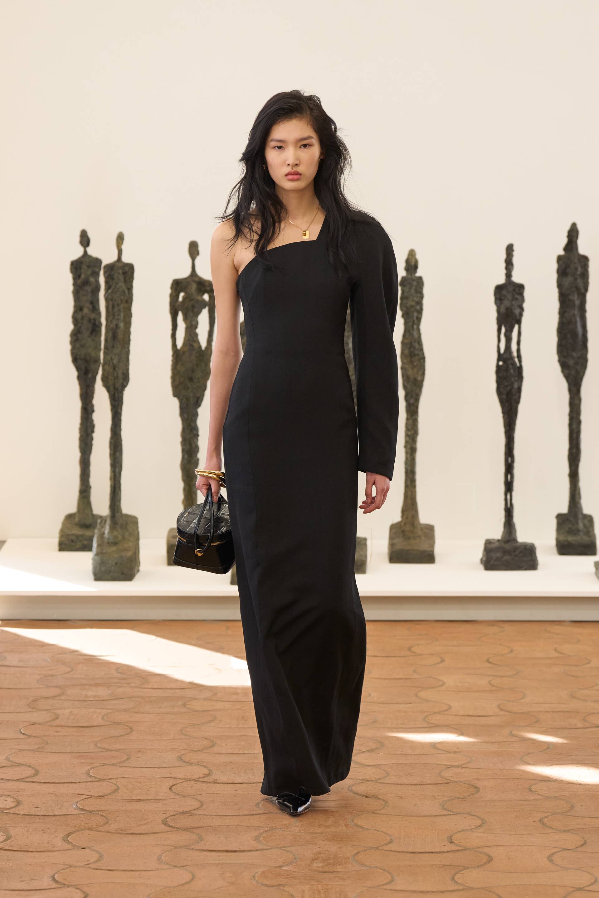 Jacquemus Made a Fashion Person's Dream Work Wardrobe for Spring 2024 ...