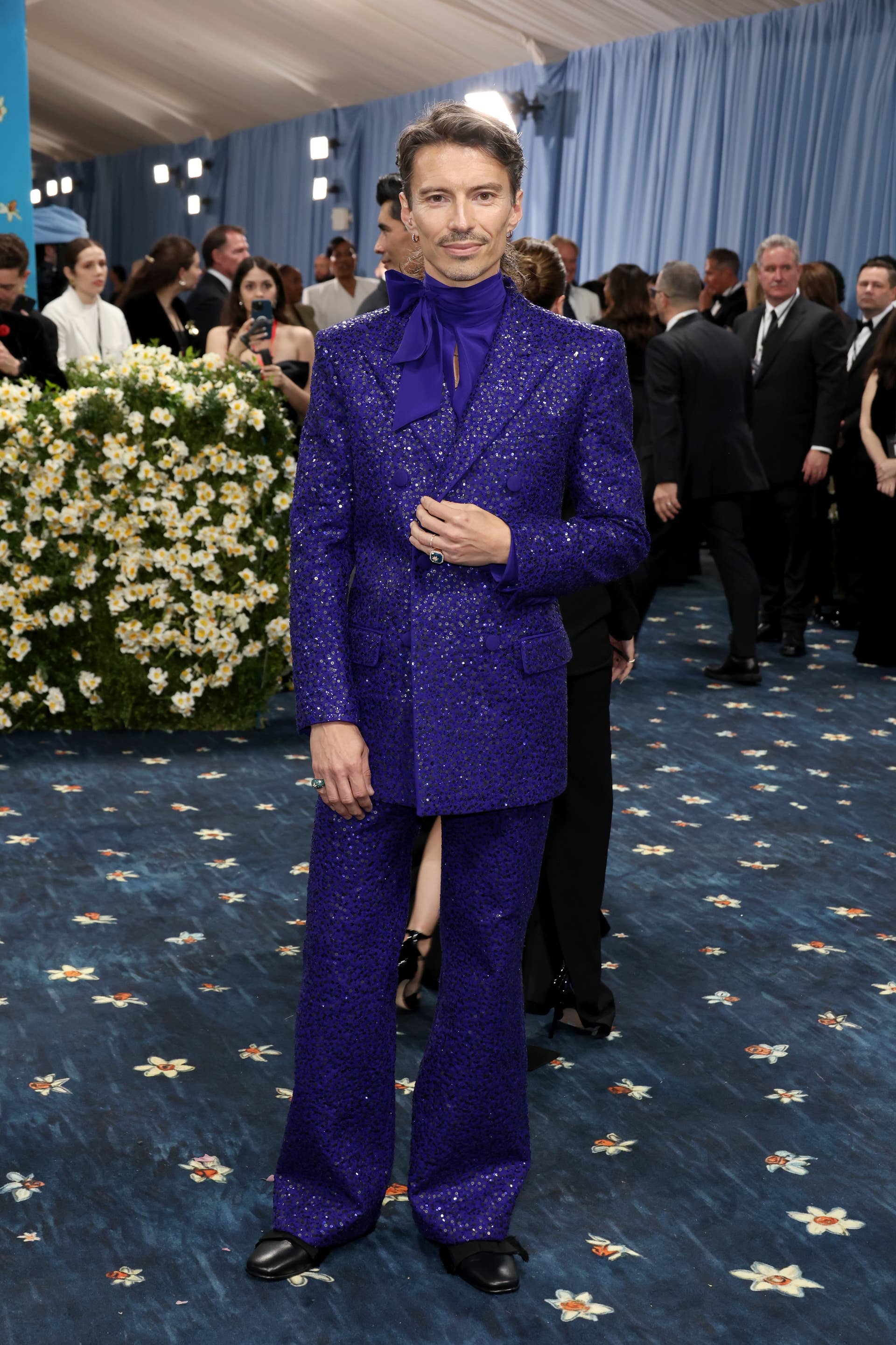 See Every Look from the 2025 Met Gala Red Carpet - Fashionista