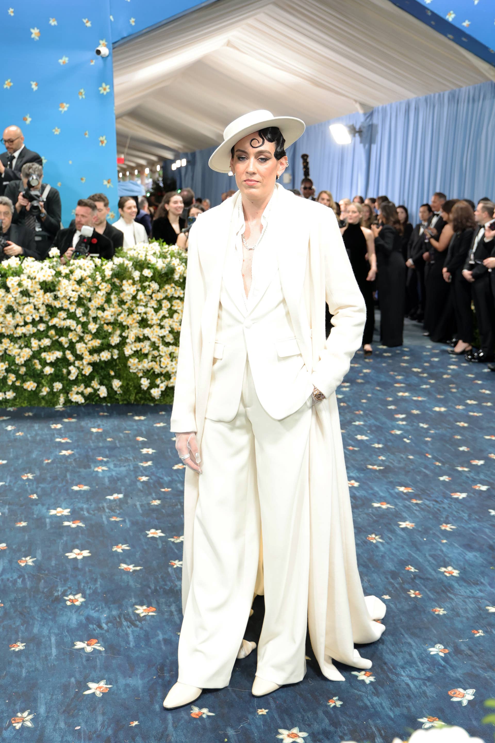See Every Look from the 2025 Met Gala Red Carpet - Fashionista