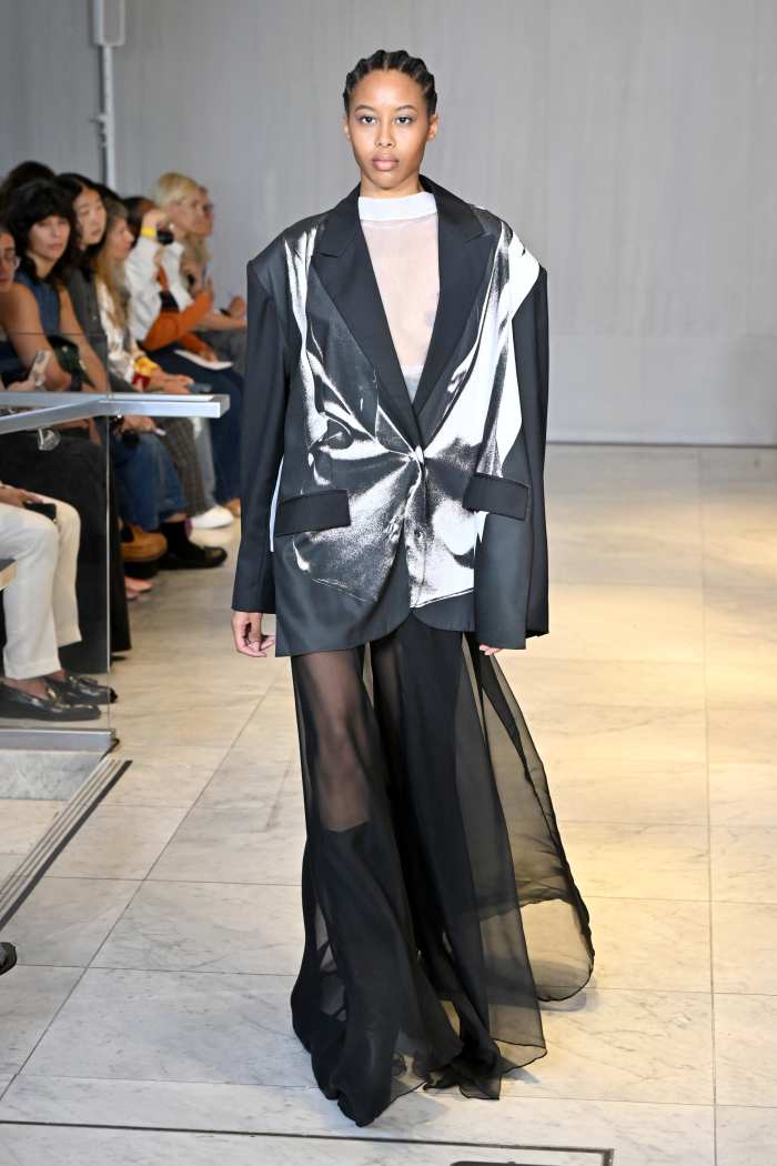 See the Standout Looks From Student Designers at FIT's 2025 MFA Fashion ...