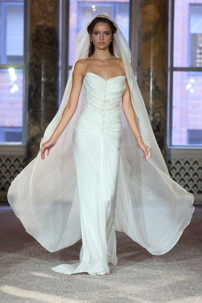 Greek Goddesses Came to Life at Andrew Kwon Spring 2026 - Fashionista