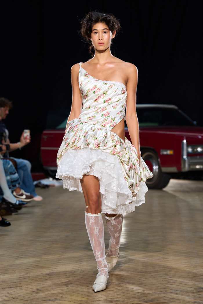 Yuhan Wang Spring 2026 Reimagines 'Mulholland Drive' From a Hyperfeminine Perspective - Fashionista