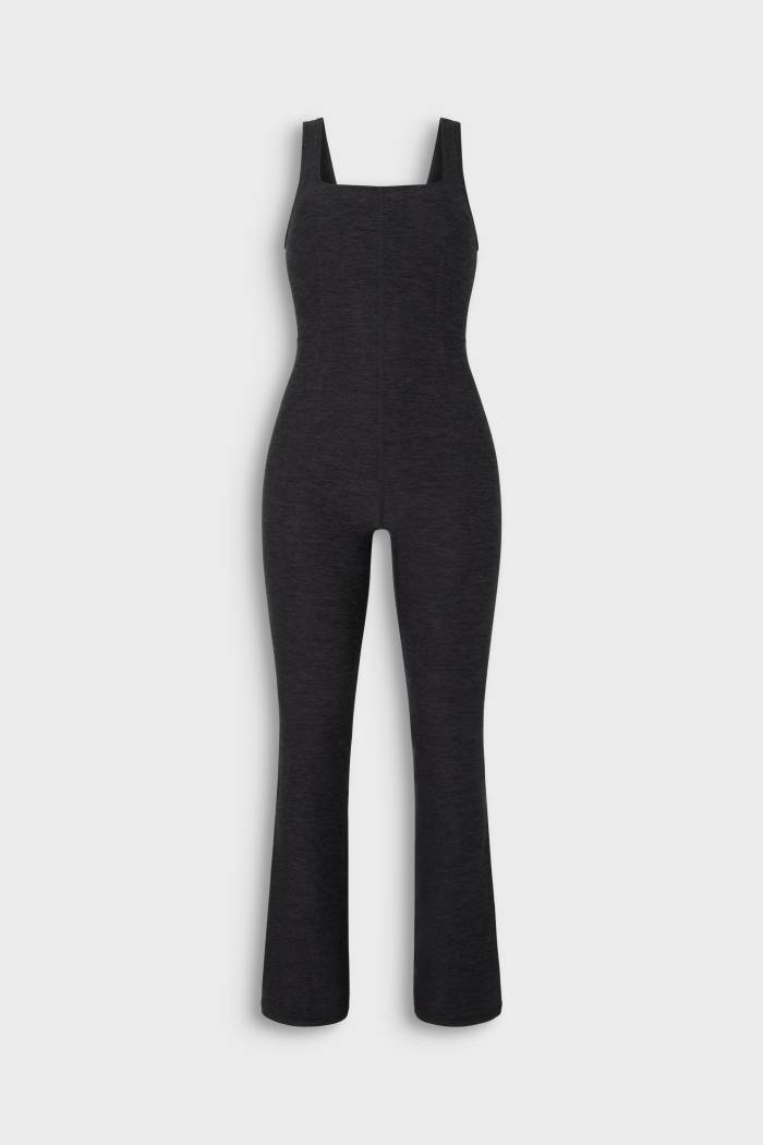 Fabletics Collaborates with Becky G on a Trendy Capsule Collection ...