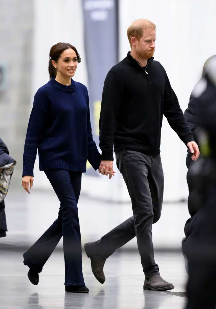 Meghan Markle Wore a Thing: Veronica Beard Bootcut Jeans Edition ...