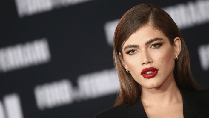Valentina Sampaio Makes History As the First Trans Model in the 'Sports ...