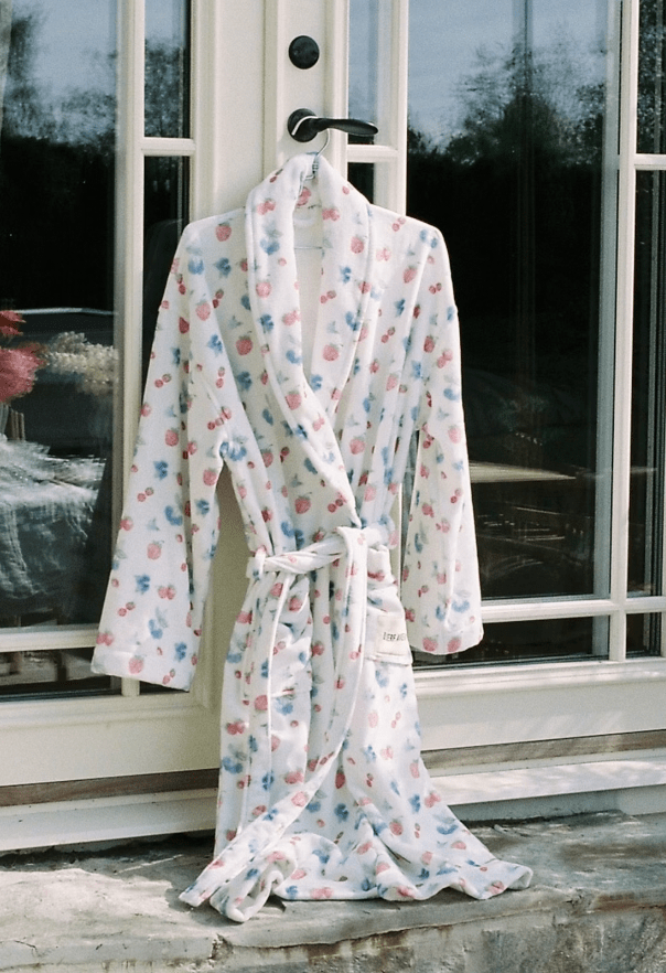 36 Excellent Robes to Snuggle Into - Fashionista