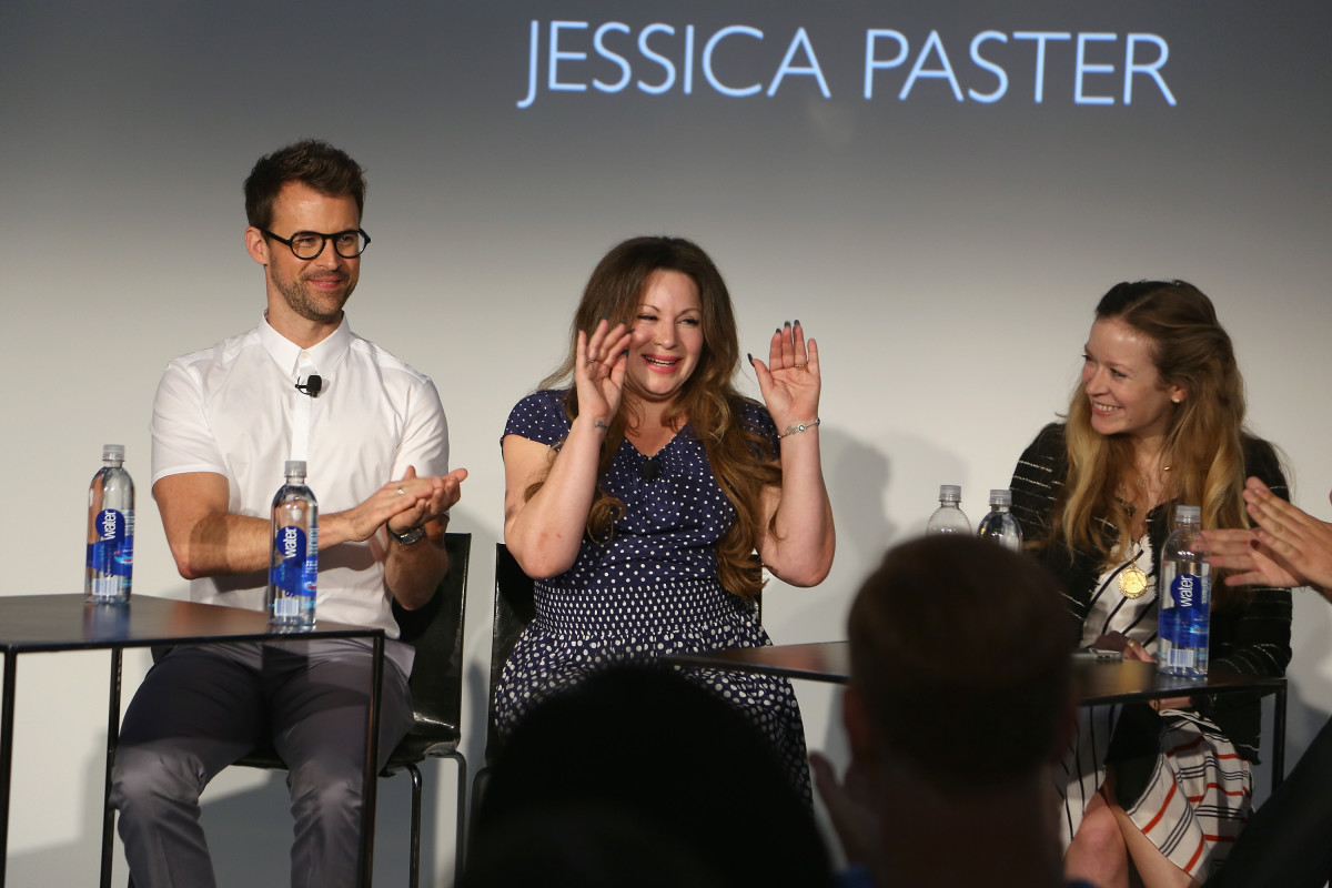 Stars Get Paid Up to $250,000 to Wear a Dress, Says Emily Blunt's ...