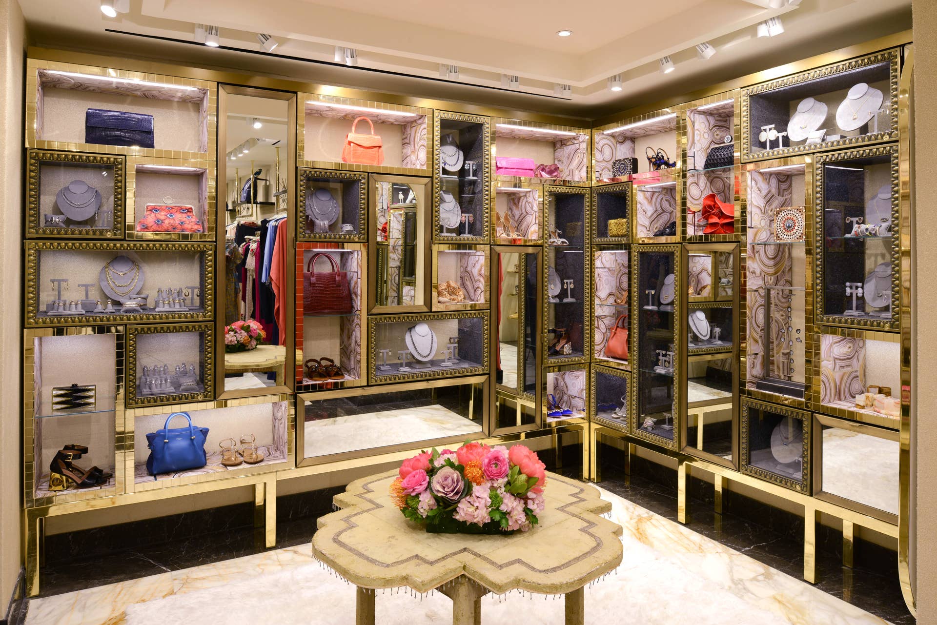 Despite the 'Retailpocalypse,' This Fashion Retailer Has Been Quietly ...