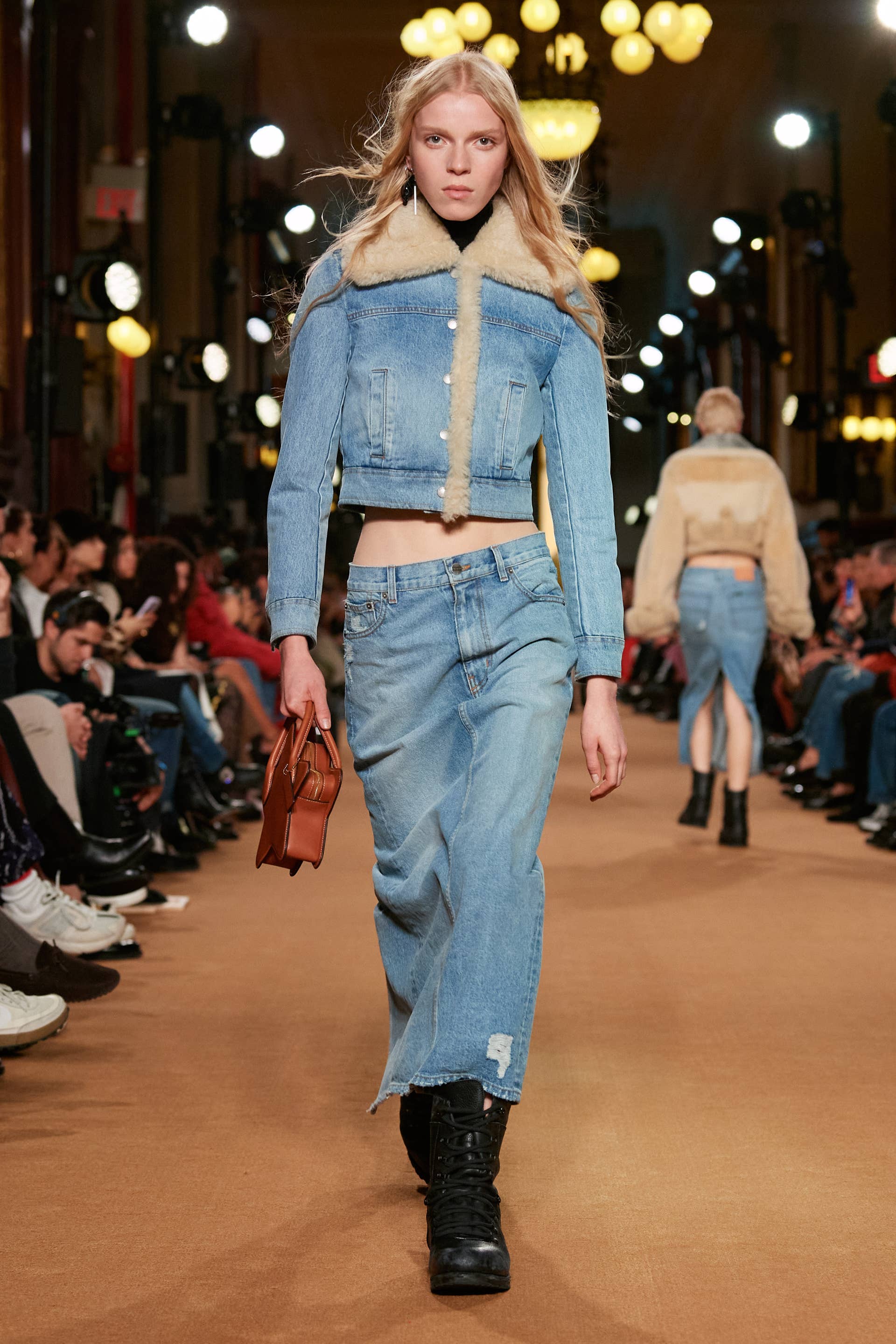 Coach Just Introduced so Many New Bags, Models Carried 2 at a Time ...