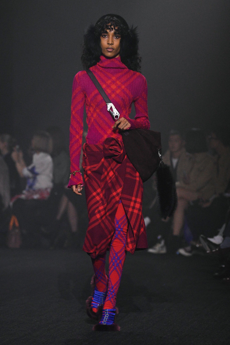 Burberry Fall 2023 - First Collection by Daniel Lee - Fashionista