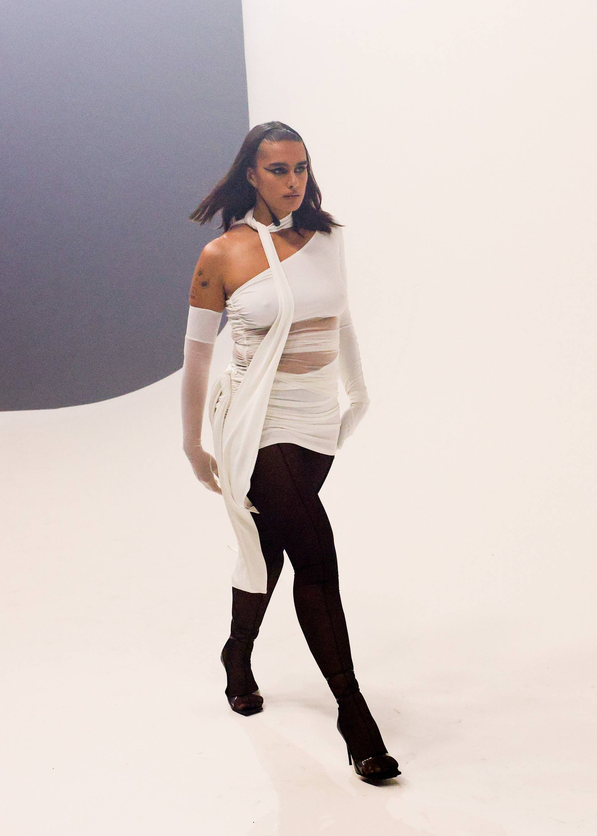 H&M and Mugler Know How to Put on a Show - Fashionista