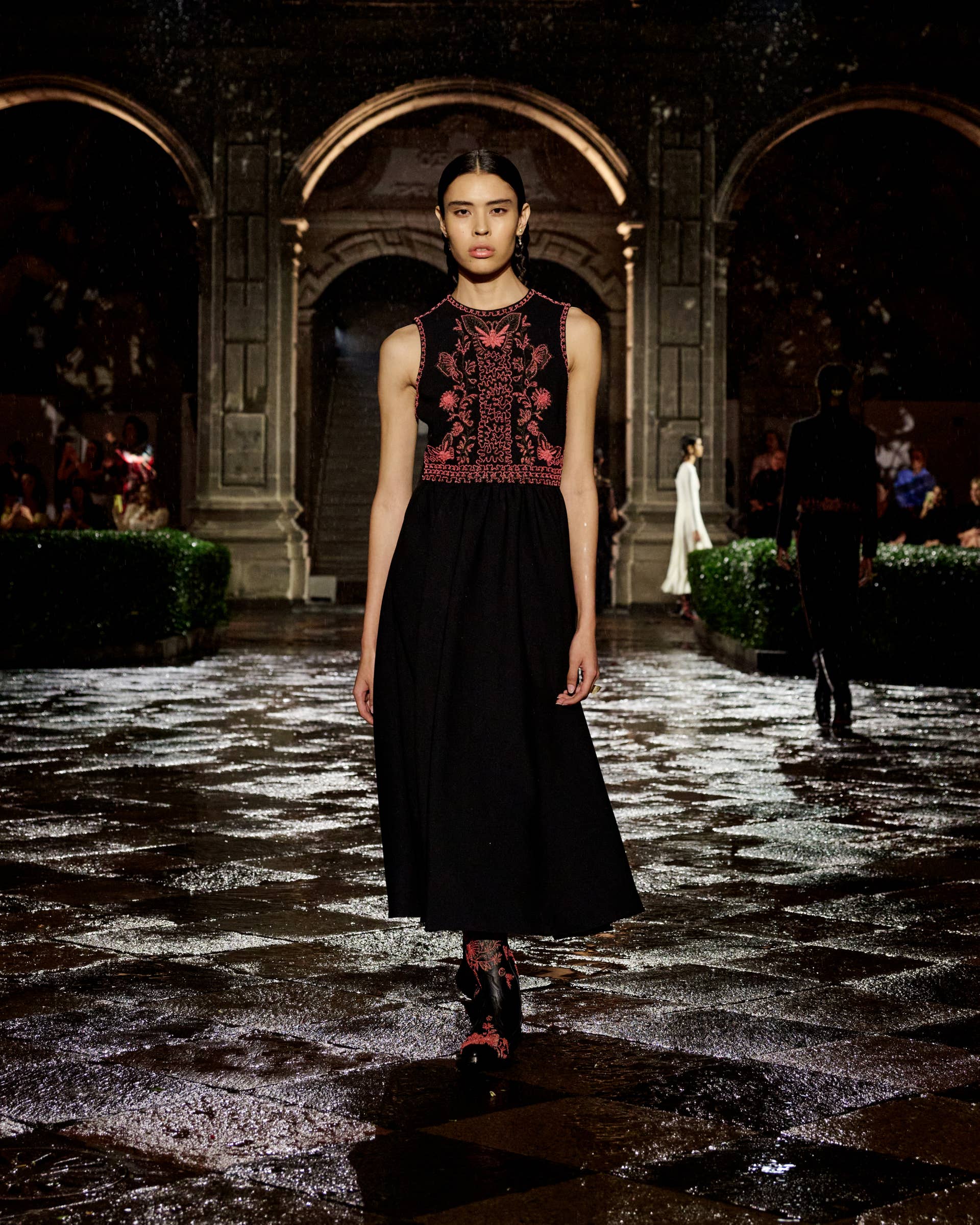 Dior Collaborates With Mexican Artisans for Cruise 2024 - Fashionista