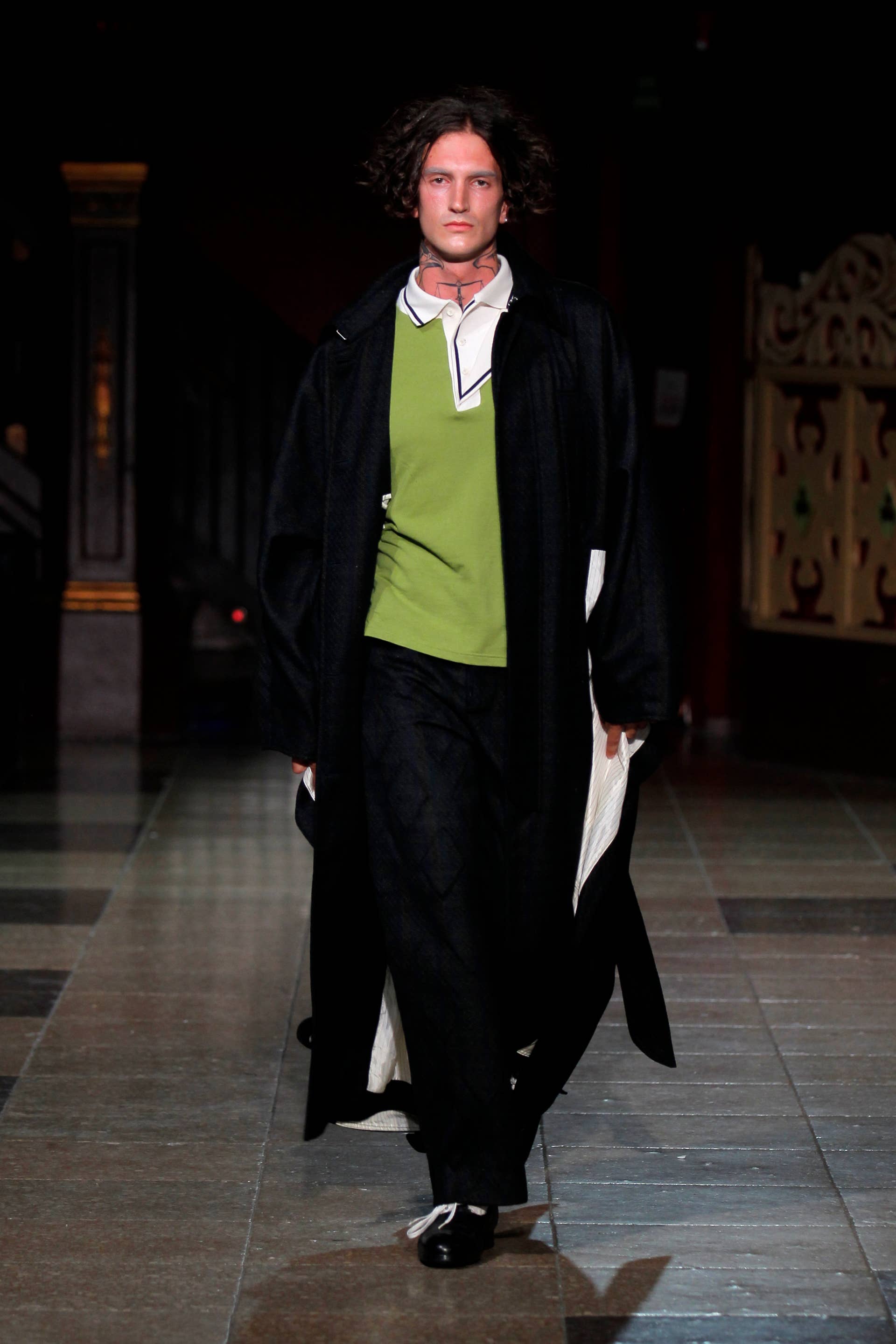Watch IED Barcelona's Fashioners of the World 2023 Student Runway Show ...