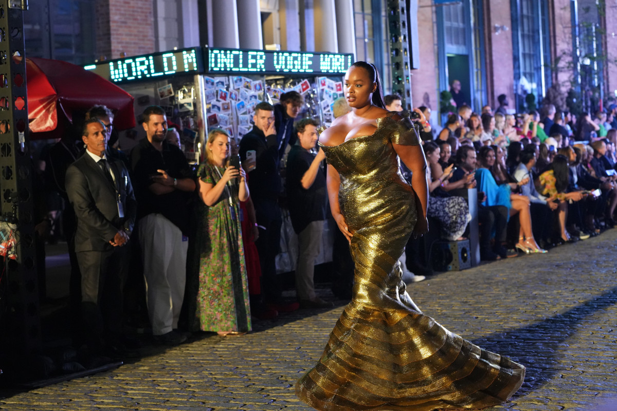 'Vogue' World Brought Theater, Stars and Supermodels to New York ...