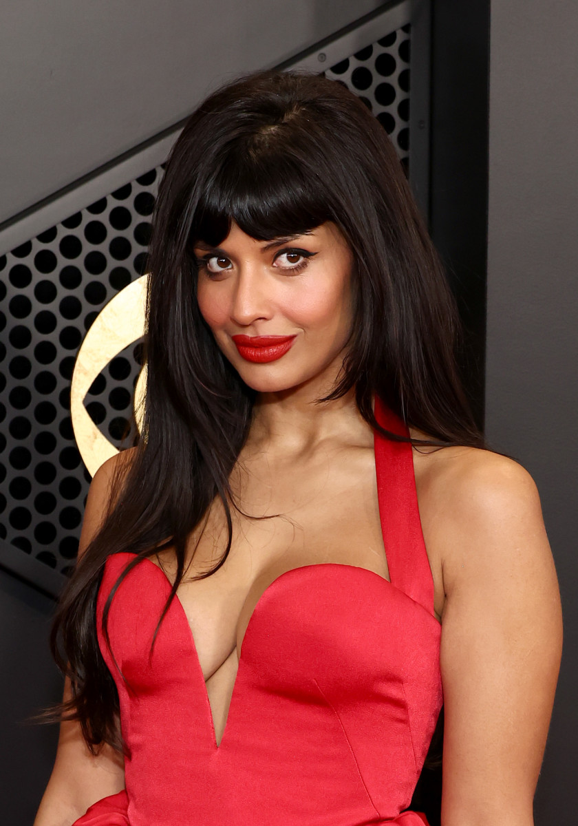 The One Beauty Trend That Dominated the 2024 Grammys - Fashionista