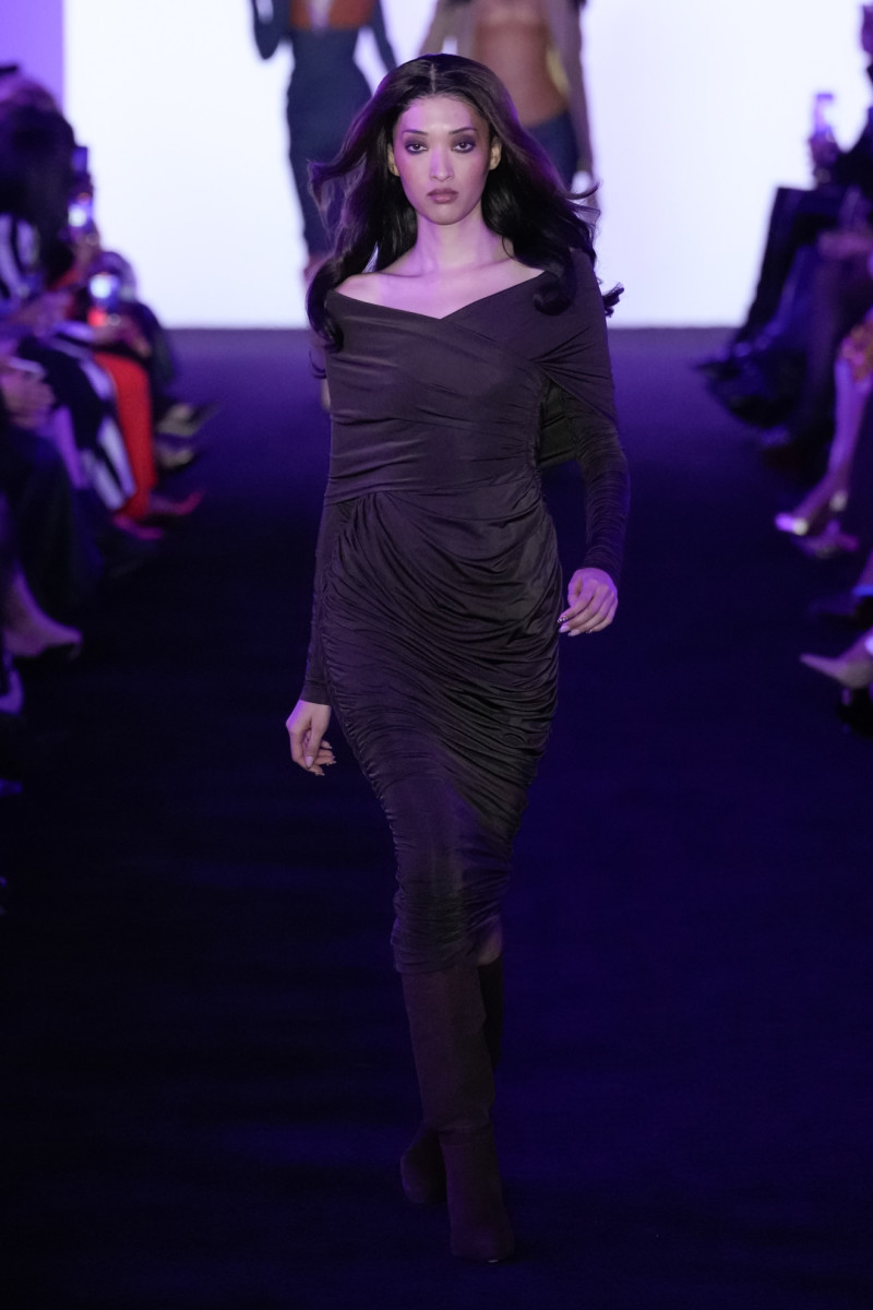 Sergio Hudson Fall 2024 Is for the Jacqueline Broyers of the World ...