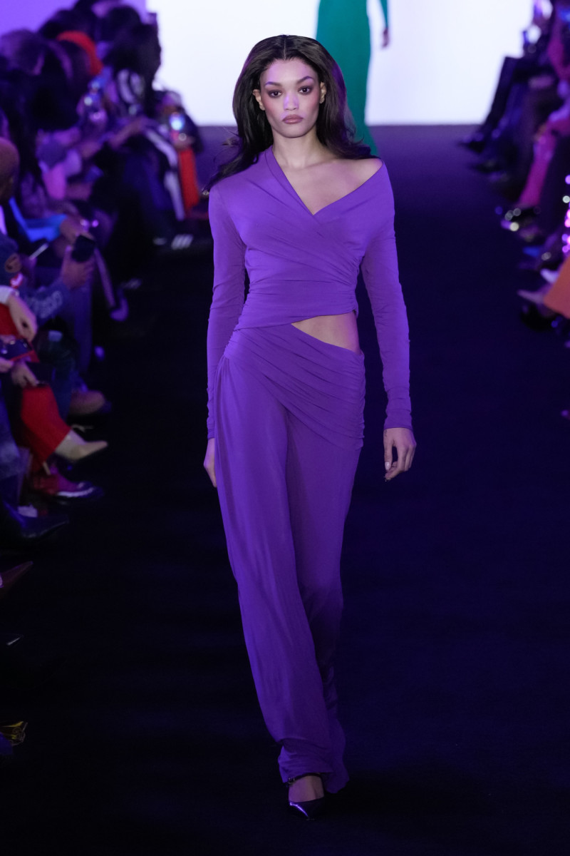 Sergio Hudson Fall 2024 Is for the Jacqueline Broyers of the World ...