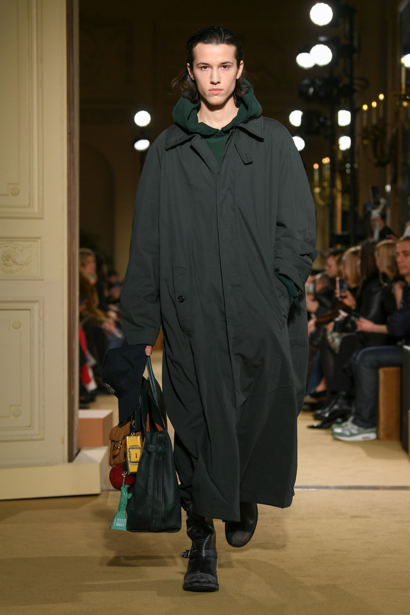 Coach's Bow-Adorned Ode to New York Romance Is Still Grounded in ...